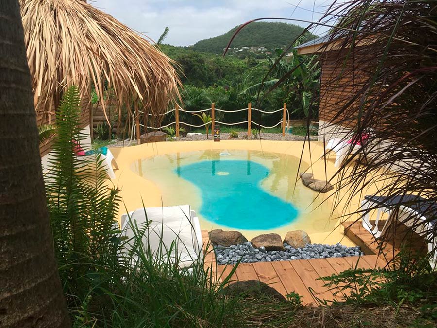 Piscinas de arena a medida con playa - Piscinas Athena